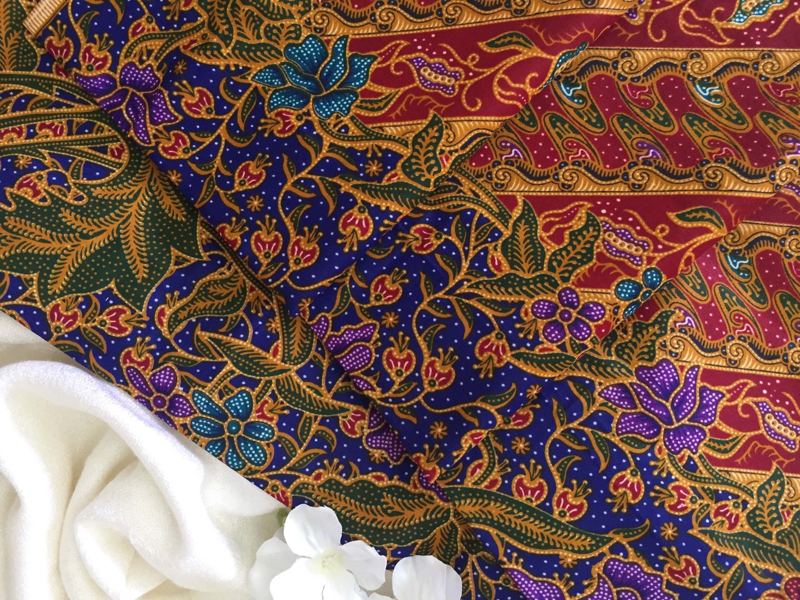 Zaryn - Authentic Malaysian Hand Painted Batik (red) - Etsy
