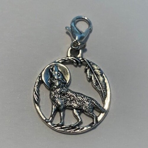 5 Howling Wolf Charms 28mm Wholesale Antiqued Silver Plated - Etsy