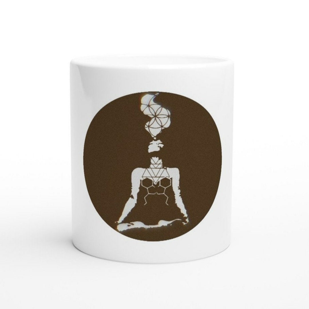 DMT Meditating Girl Mug | Trippy Vintage Hippie Brown Psychedelia Art ...
