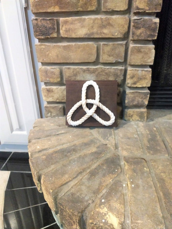 Celtic Knot: Triquetra knot nylon rope on wood framed | Etsy