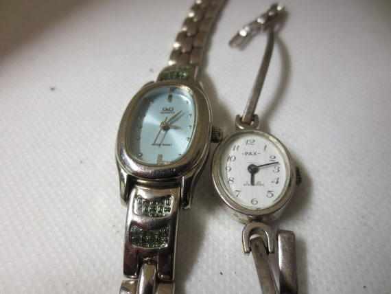 2 old French watches Q&Q and PAX - Gem