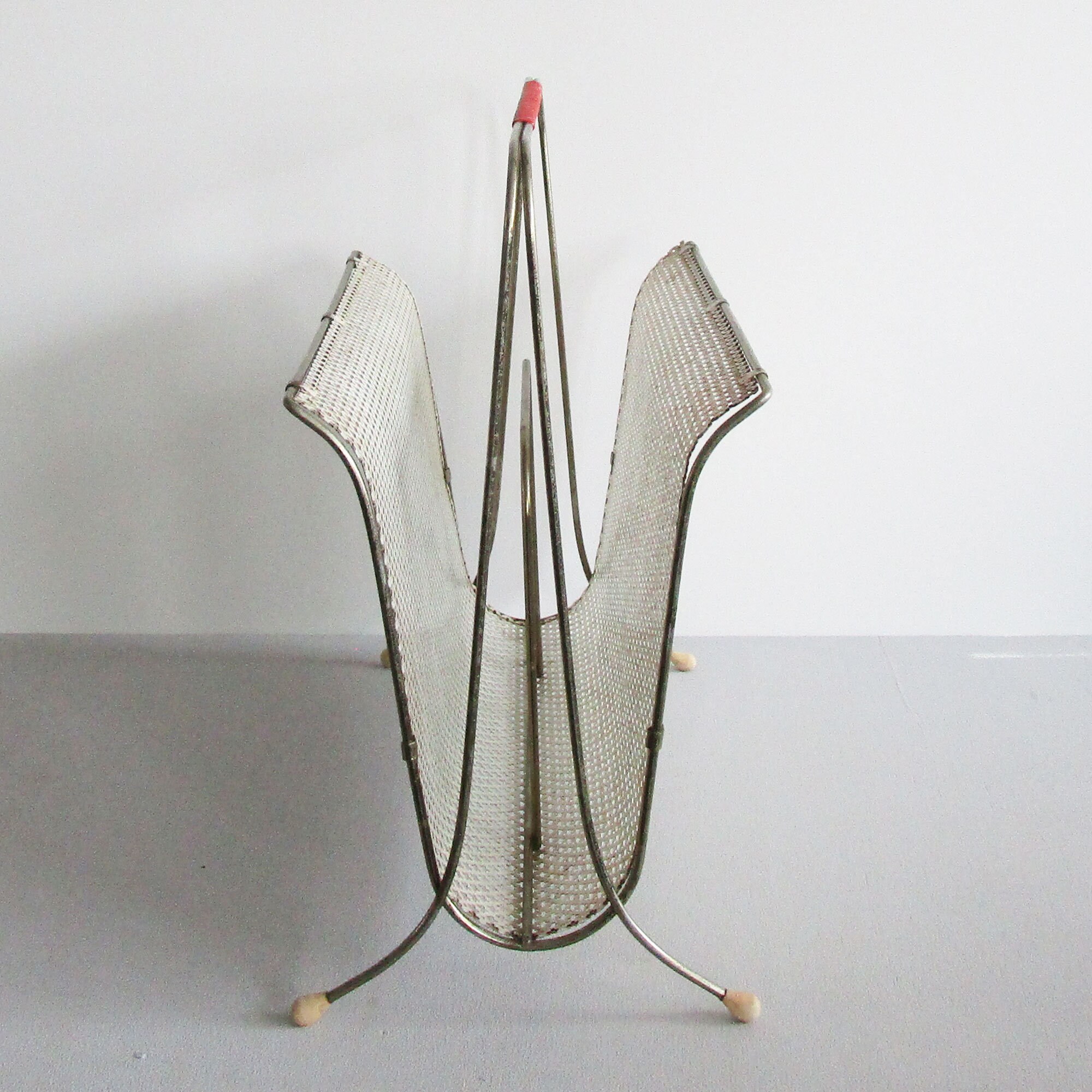 Vintage 50s / 60s Newspaper & Magazine Rack Hollywood Regency Style ...