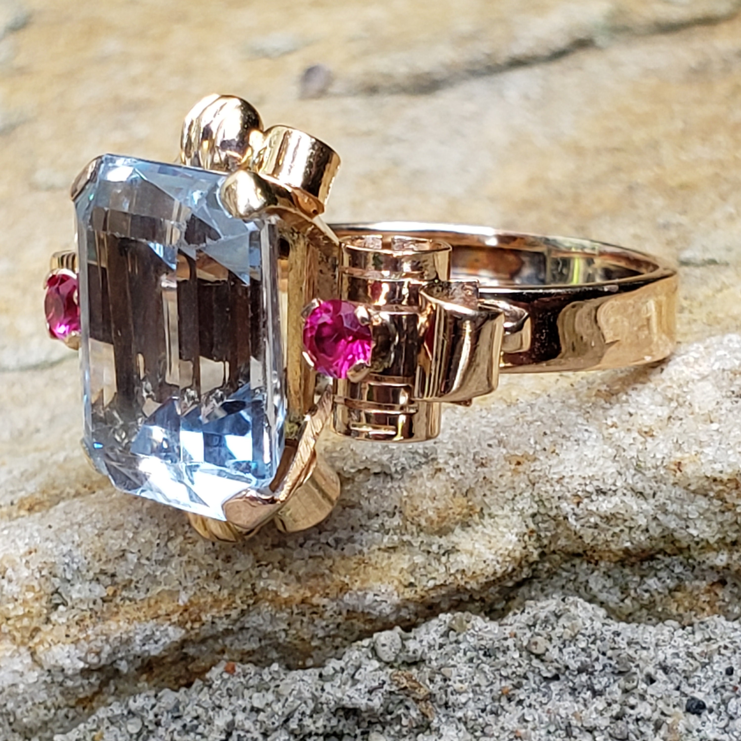 1940s Retro Spinel Ring / Vintage 1940s Gold and Spinel Ring - Etsy