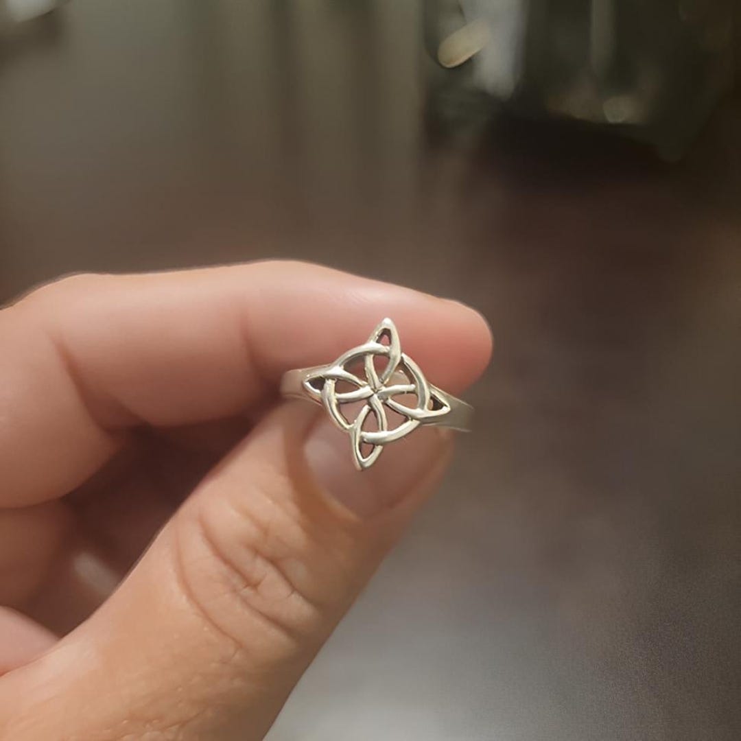 Witch's Knot Ring 925 Sterling Silver Protection Occult Magic Amulet ...