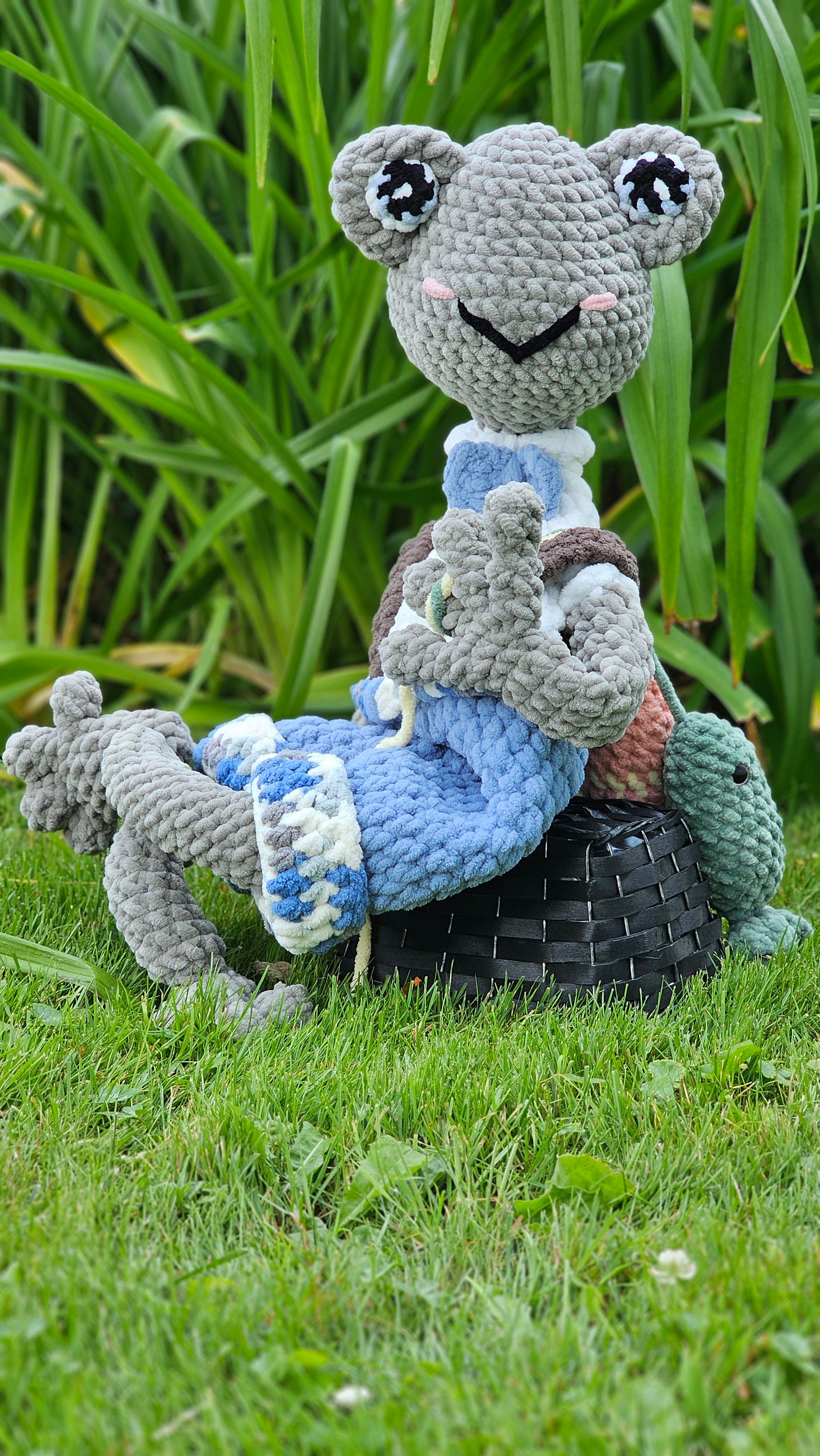 Amigurumi Crochet Pattern Leapold the Lil Frog Frog Cute Snuggler ...