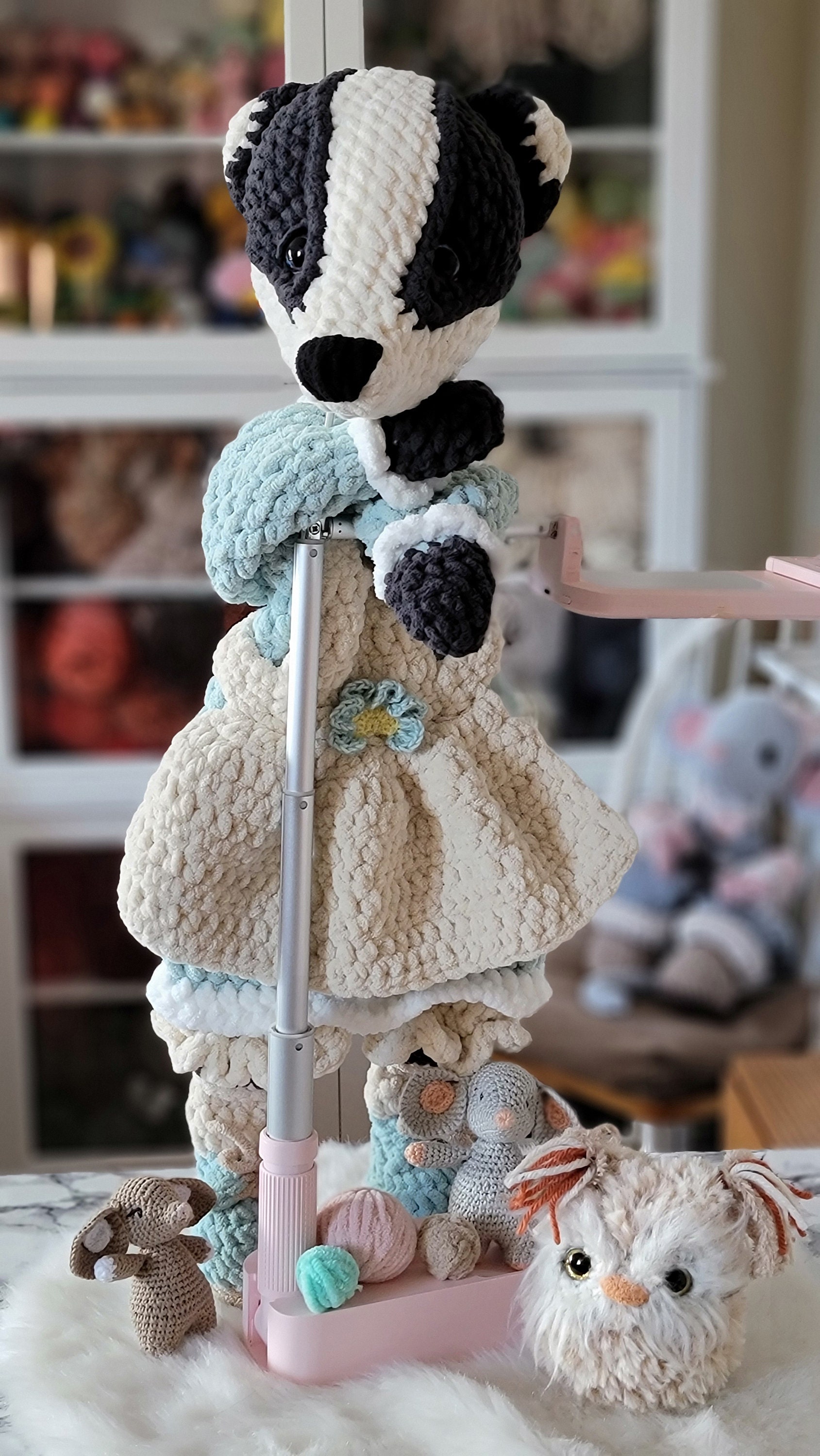 Amigurumi Badger Crochet Pattern: Lady Bella, No Sew Design (PDF ...