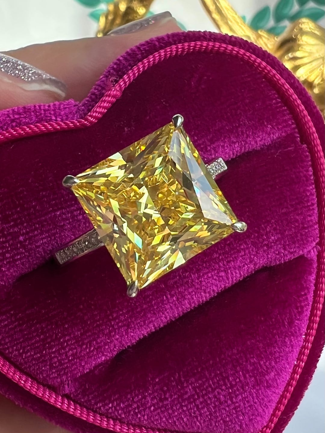 Canary Yellow Diamond Simulant SOLITAIRE Ring, Exquisite Vintage ART ...