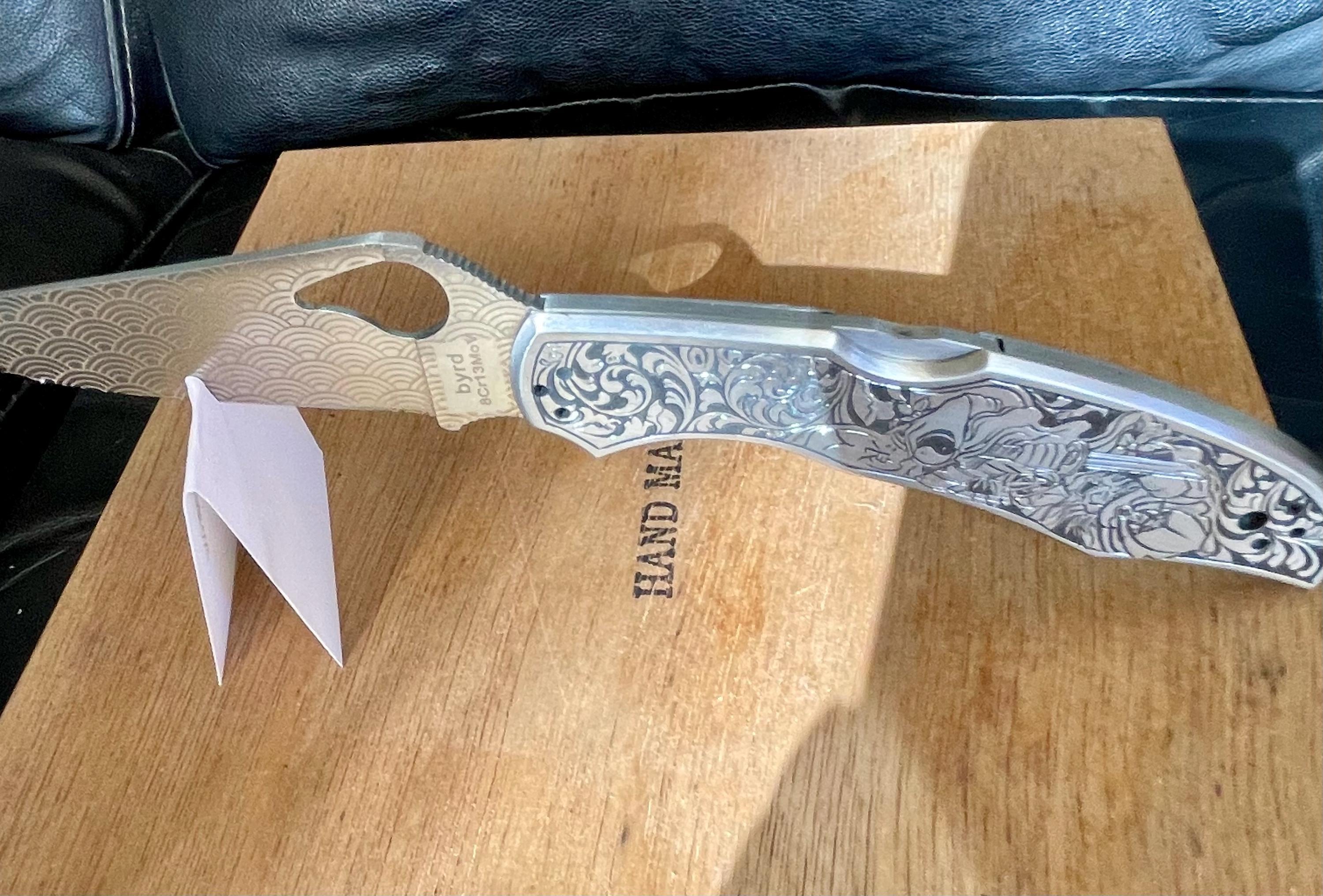 Unique Hand Engraved Spyderco Caracara Ronin Knife With Laser Engraved ...