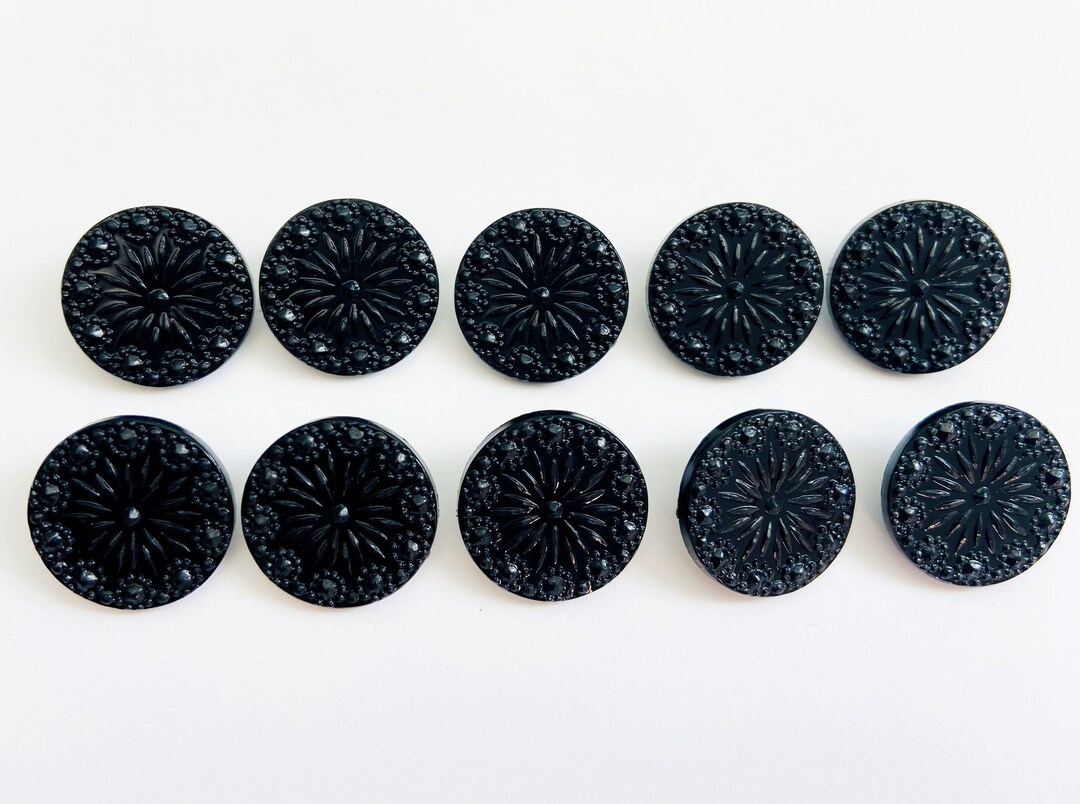 10x 15mm Victorian Style Black Buttons, Flower Centre Buttons, Black ...