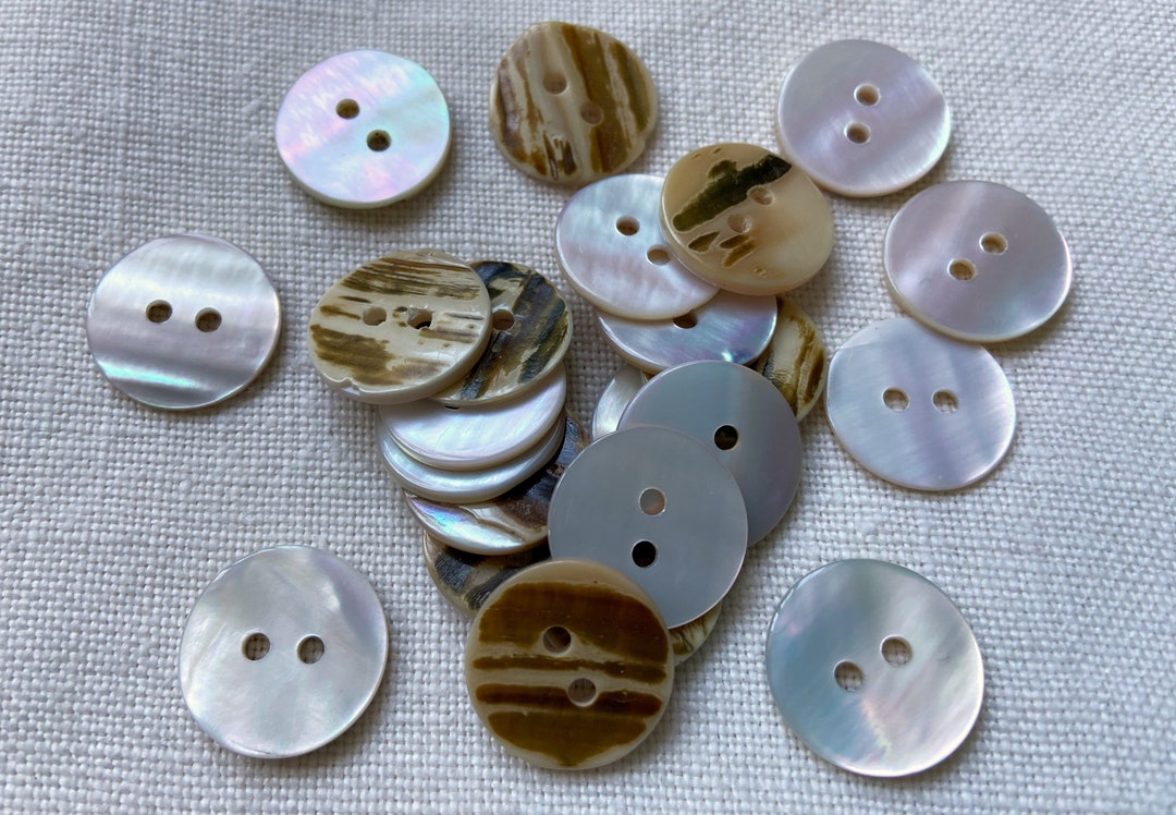10x 15mm White Natural Shell Buttons, Dressmaking, Sewing, Knitting ...
