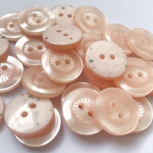 8x Blush Pink or Shell Pink Buttons With Etched Centres, 13mm or 16mm ...