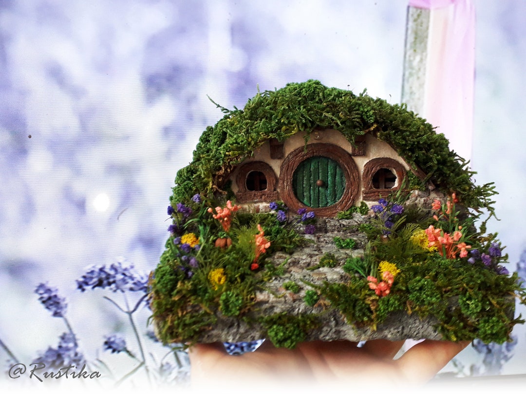 Hobbit House Miniature Diorama, Hobbit Hole, Miniature Shelf Decoration ...