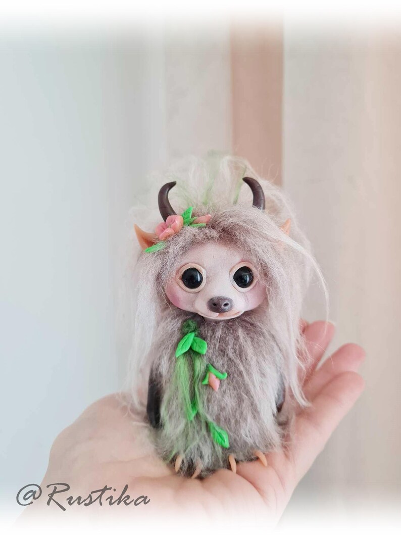 Figurine de créature de la forêt faite main : animal fantastique en ...