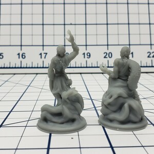 Kraken Priest Mini Savage Atoll Hero's Hoard DND Pathfinder Dungeons ...