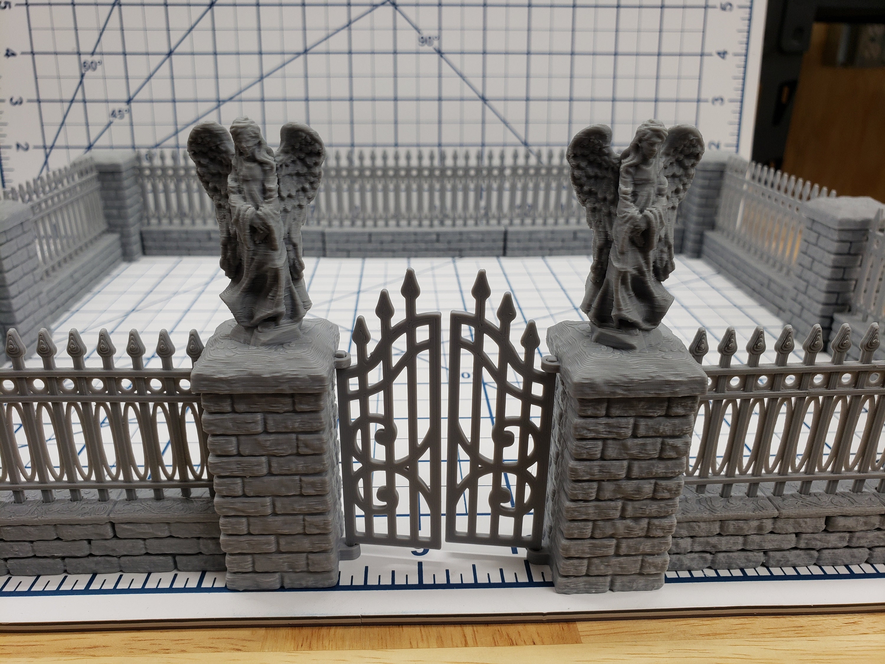Cemetery Gate and Walls Set Dragonlock DND Pathfinder | Etsy
