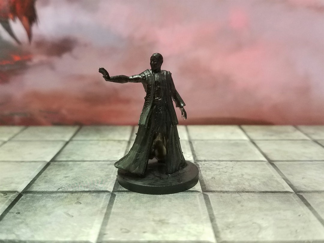 Rail Spike Cultist Mini - DND - Pathfinder - Dungeons & Dragons - RPG ...