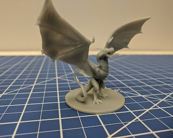 Wyvern Miniature - Etsy