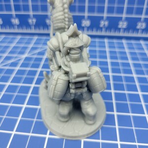 Pack Beast Mini - Novus Landing - Hero's Hoard - Starfinder - Cyberpunk ...