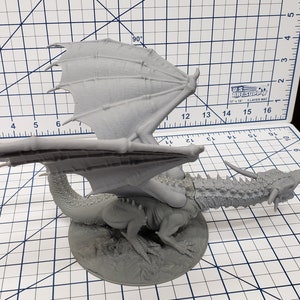 Great Dragon Miniature DND Pathfinder RPG Dungeon & Dragons Miniature ...