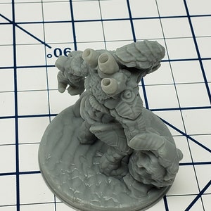 Coral Golem Mini - Savage Atoll - Hero's Hoard - DND - Pathfinder ...