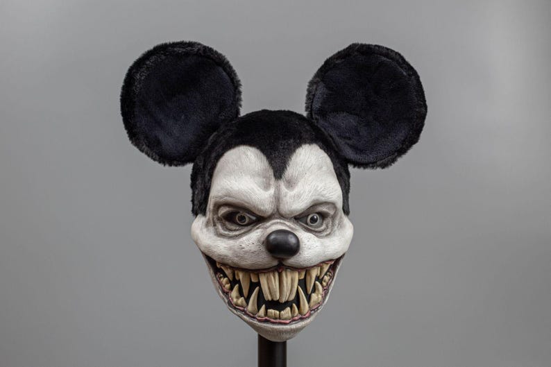 Mickey Mouse mask for cosplay or Halloween party - Etsy España