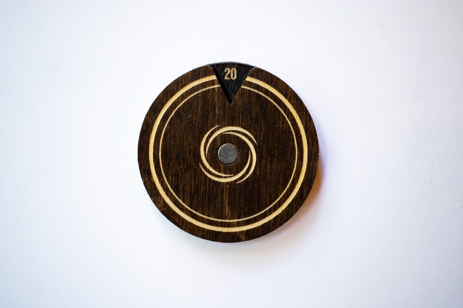 STRATA STRIKE | 0-20 Magnetic Dial - Life Counter - Round - Experience ...