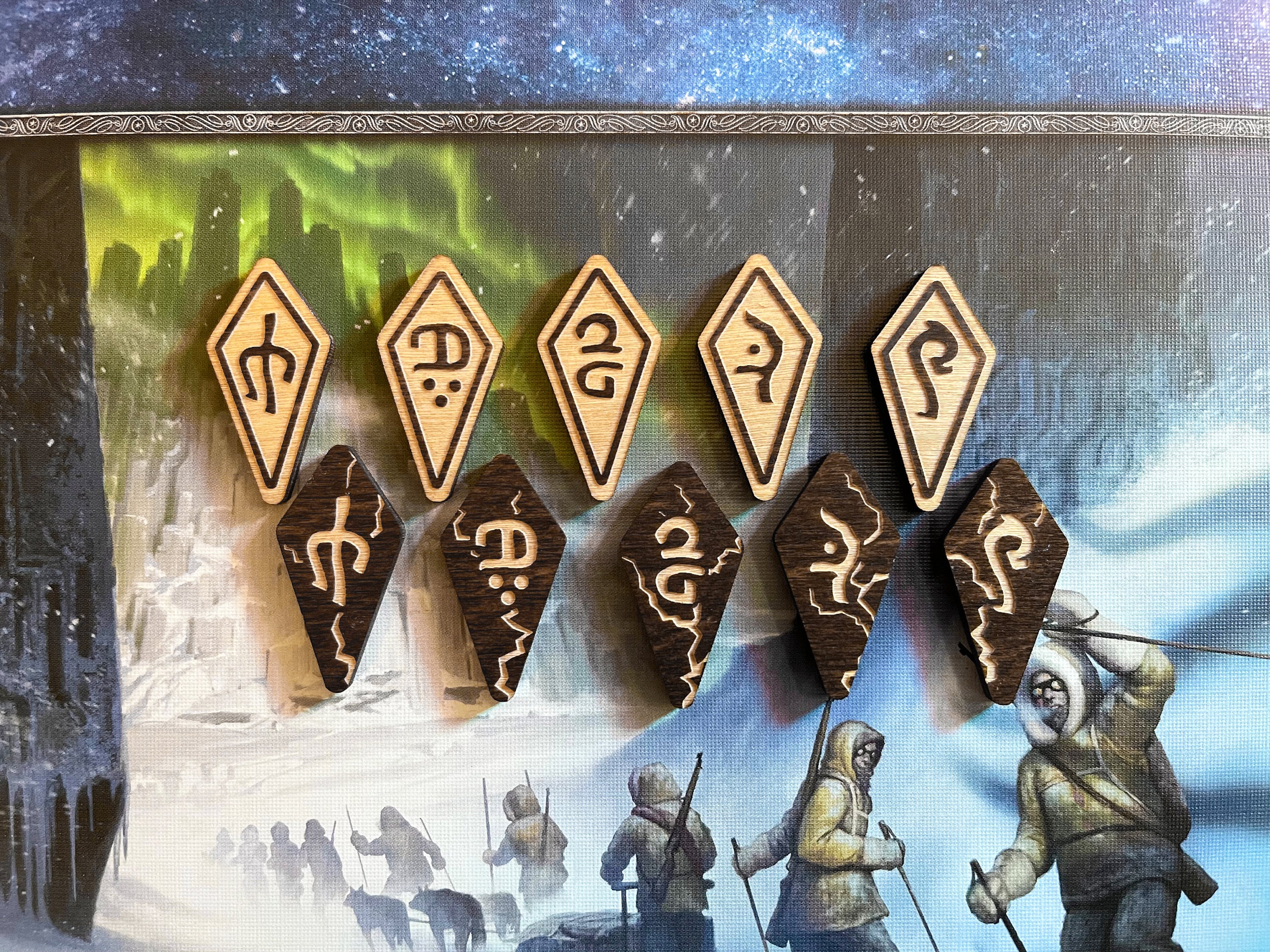 STRATA STRIKE | Arkham Horror LCG - Wooden Seal Token Set - Edge of the ...