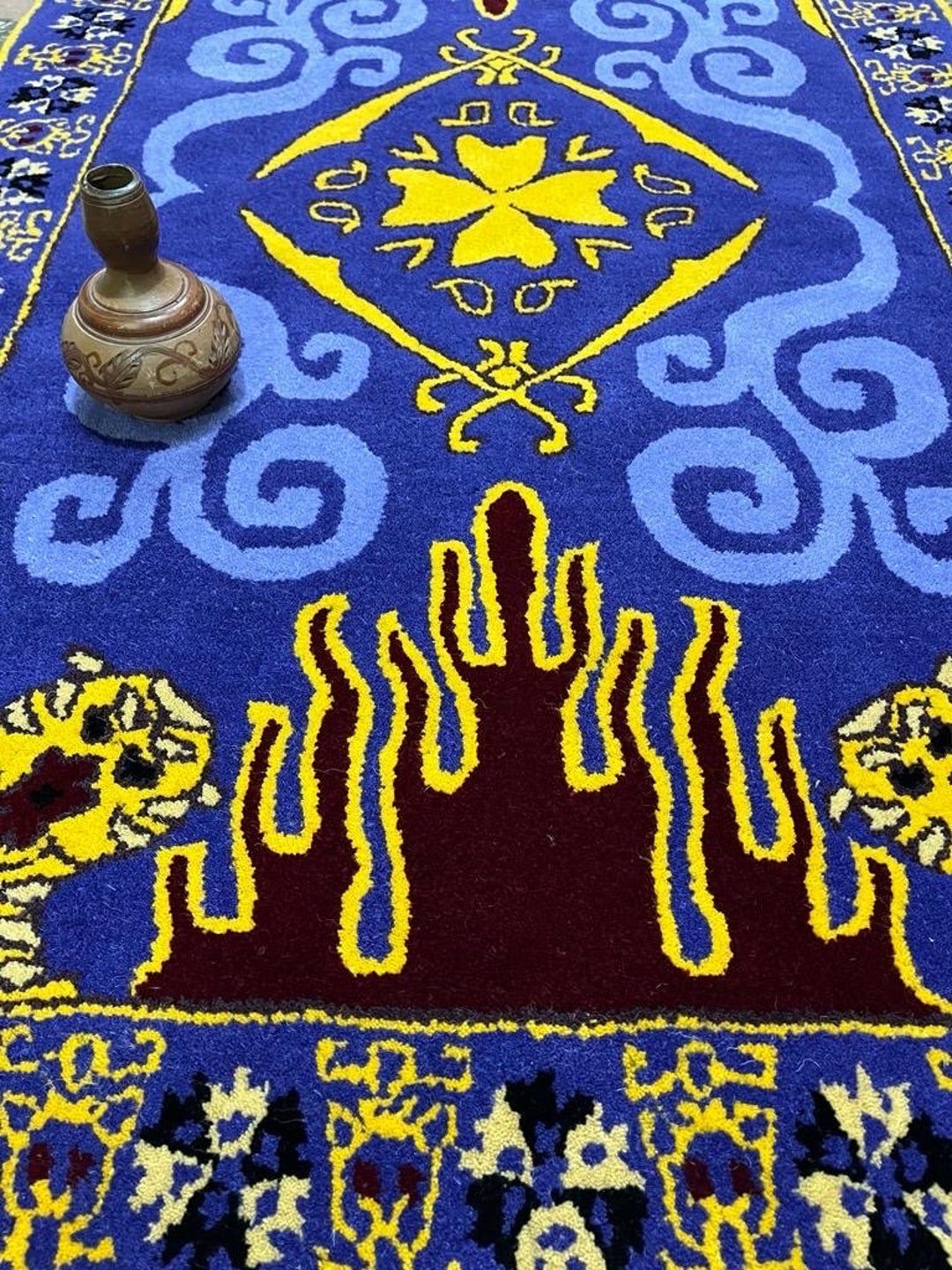 Aladdin Magic Hand Tufte Woolen Area Rug for Living to Imagine World ...