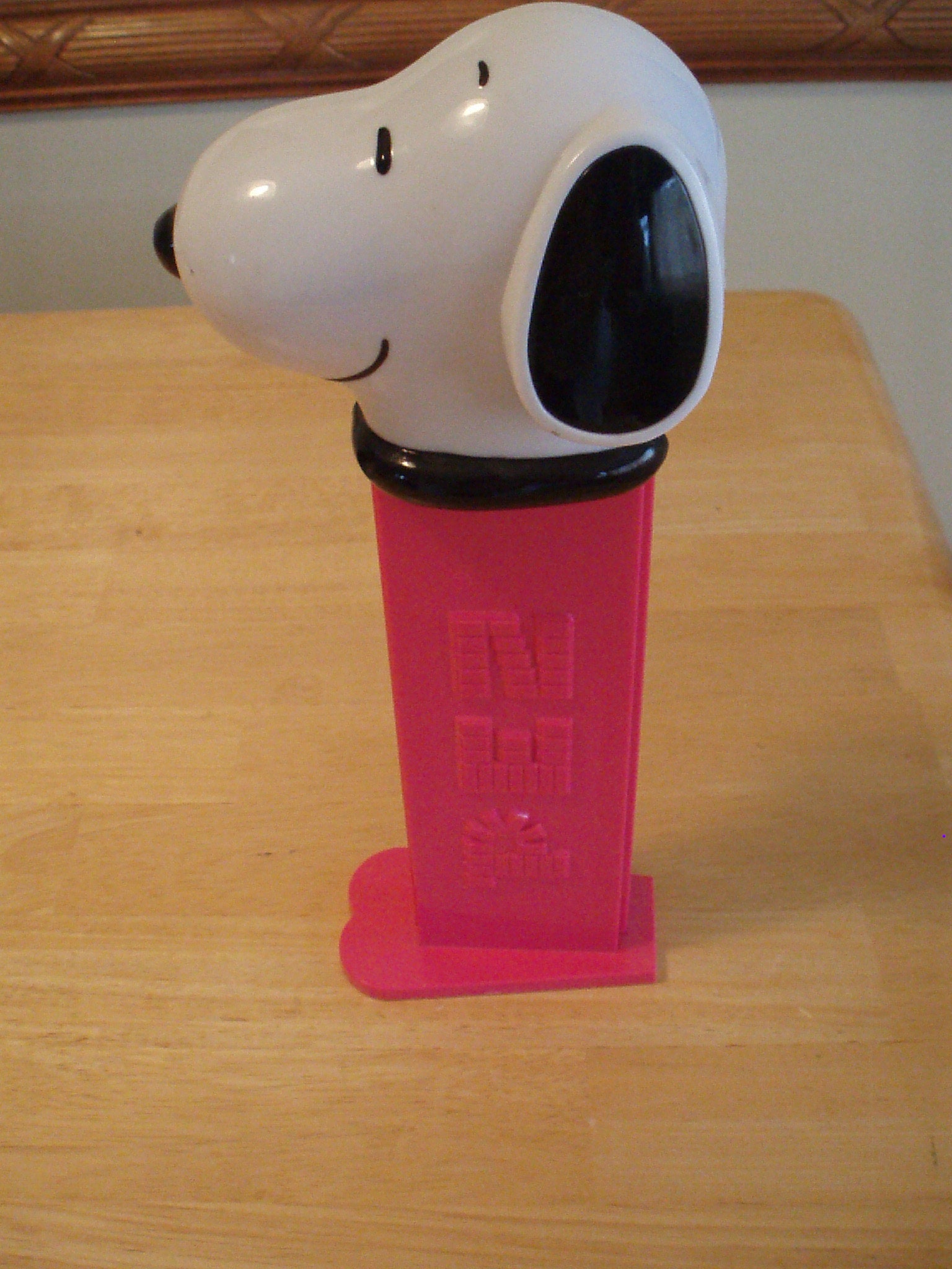 Giant Snoopy Musical Pez! - Approx. 12" Tall - Peanuts - Charlie Brown ...