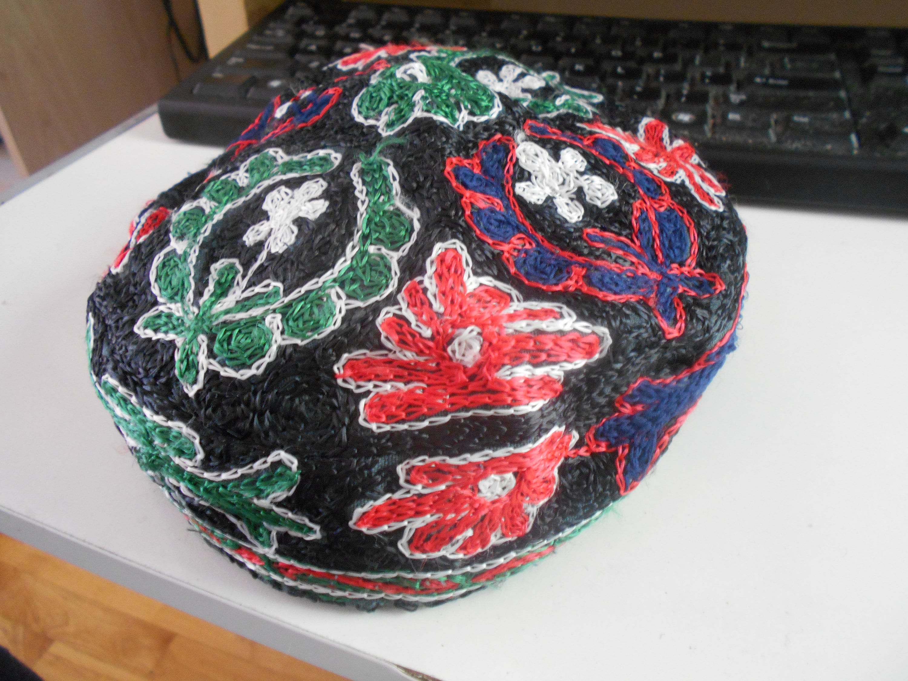 Muslim.skull-cap. Kufi. Tubeteika. Kippah. Yarmulke.uzbek Hat ...