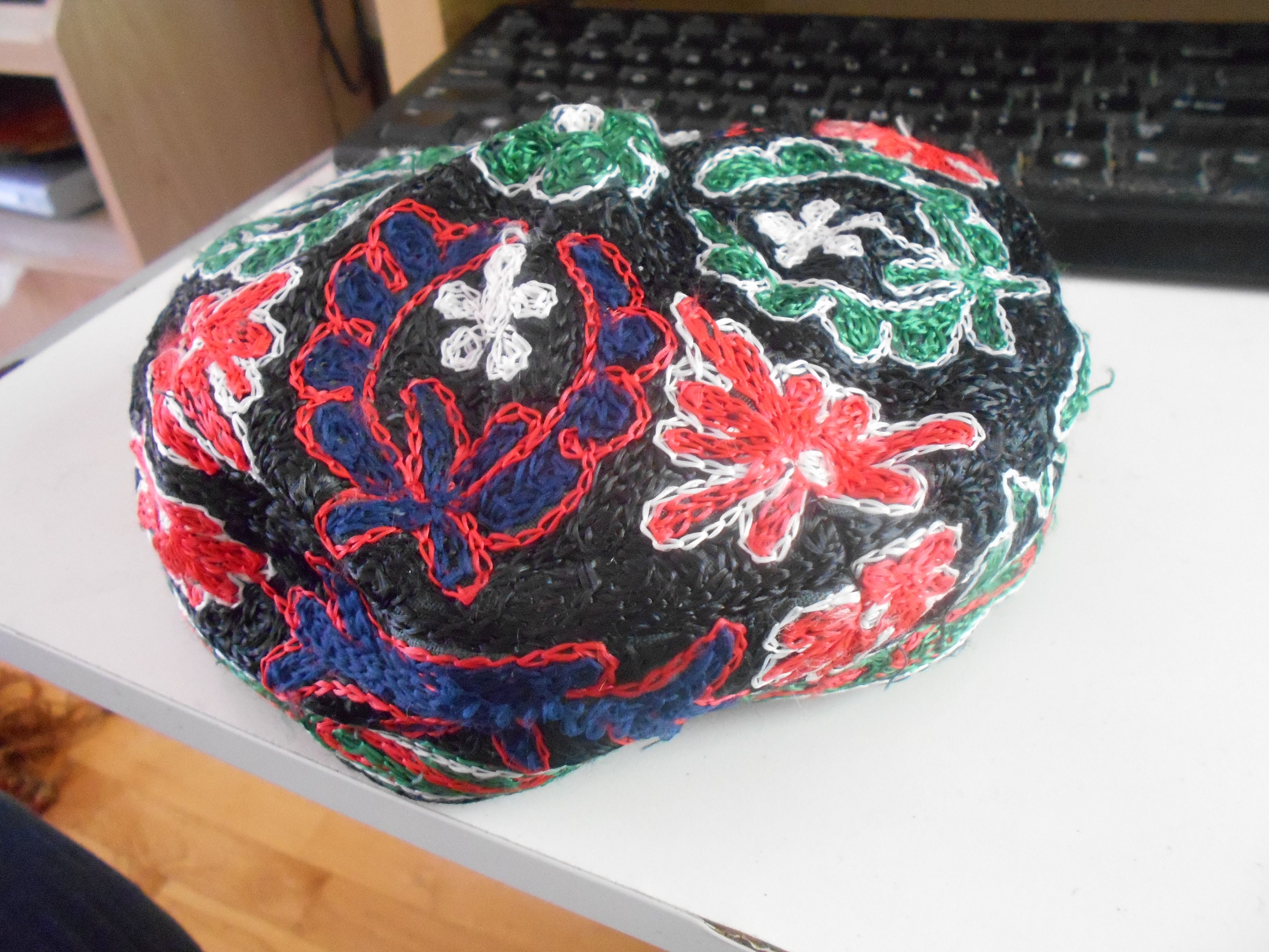 Muslim.skull-cap. Kufi. Tubeteika. Kippah. Yarmulke.uzbek Hat ...