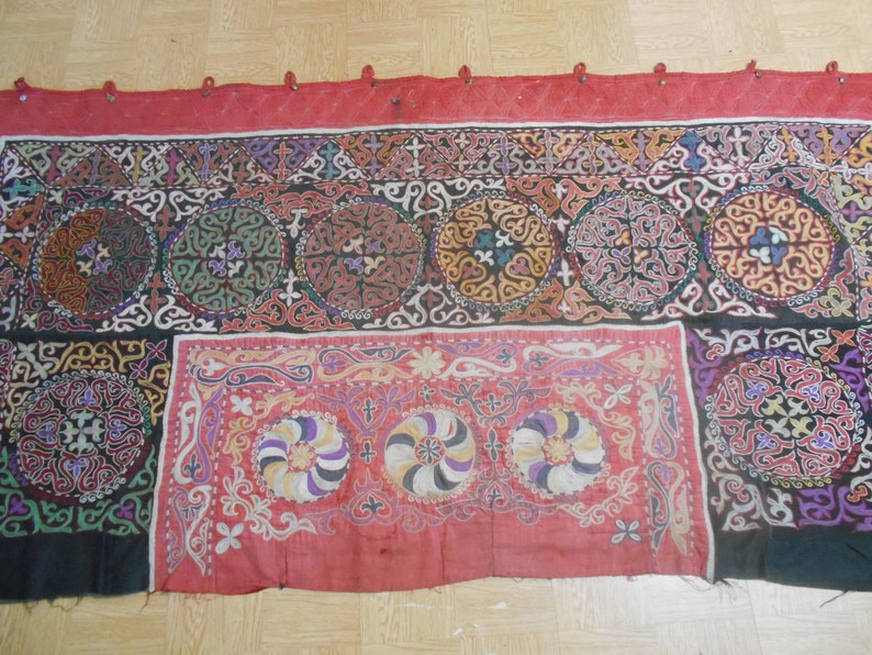 Kazakh Tuskiiz Antique Yurt Wall Hanging Decor Rug. Authentic ...