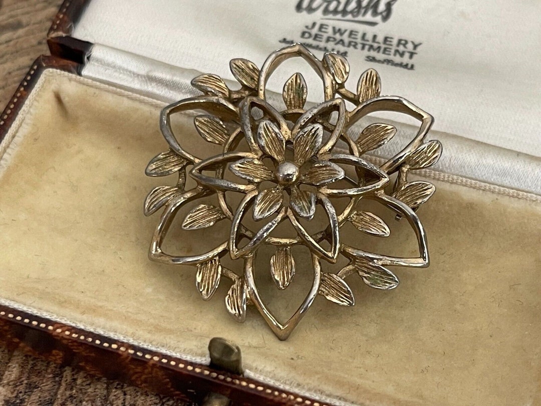 Vintage Sarah Coventry Brooch Flower Floral Openwork Signed Gold Tone ...