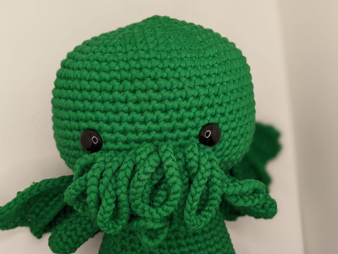 Handmade Crochet Cthulhu Plush – Adorable Lovecraftian Amigurumi Toy - Etsy