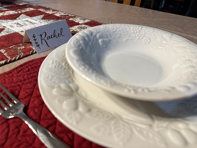 Elegant Calligraphy Name Cards for Weddings, Dinner Parties and Events ...