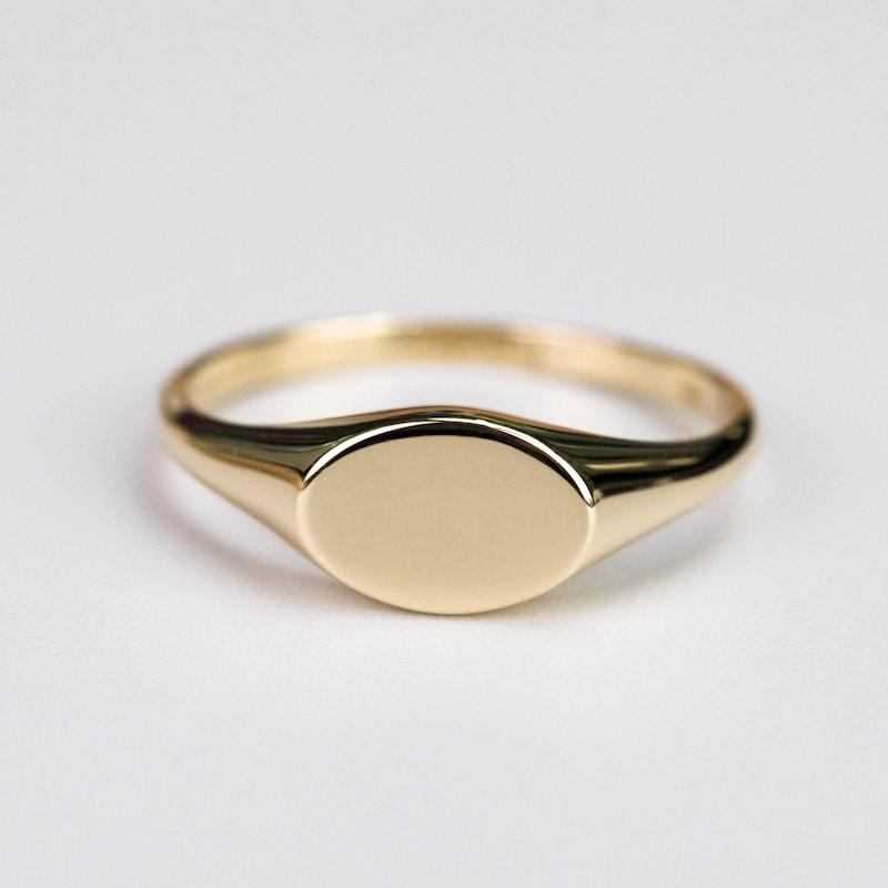 Womens Signet Ring - Etsy