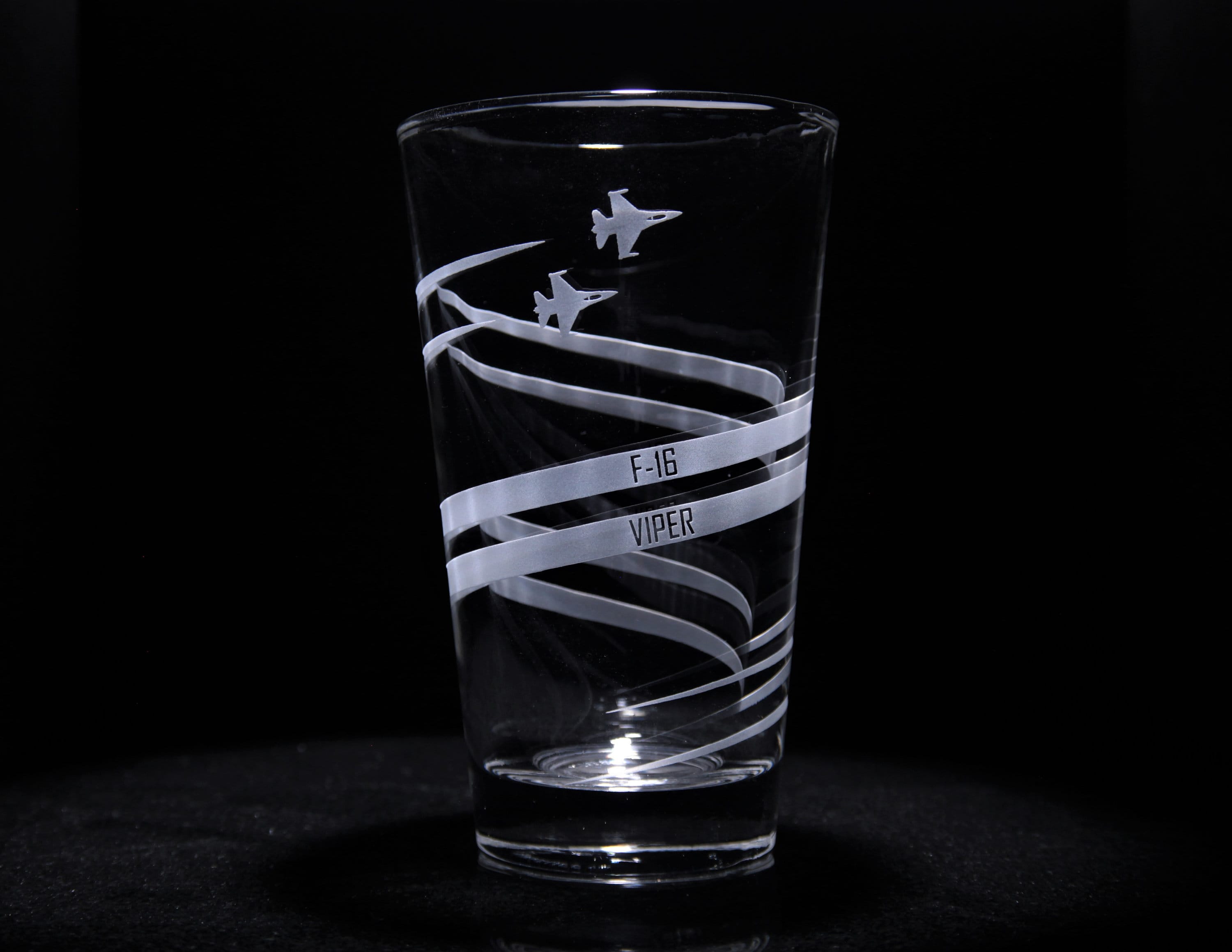 F-16 Viper/falcon Contrails Pint Glass - Etsy