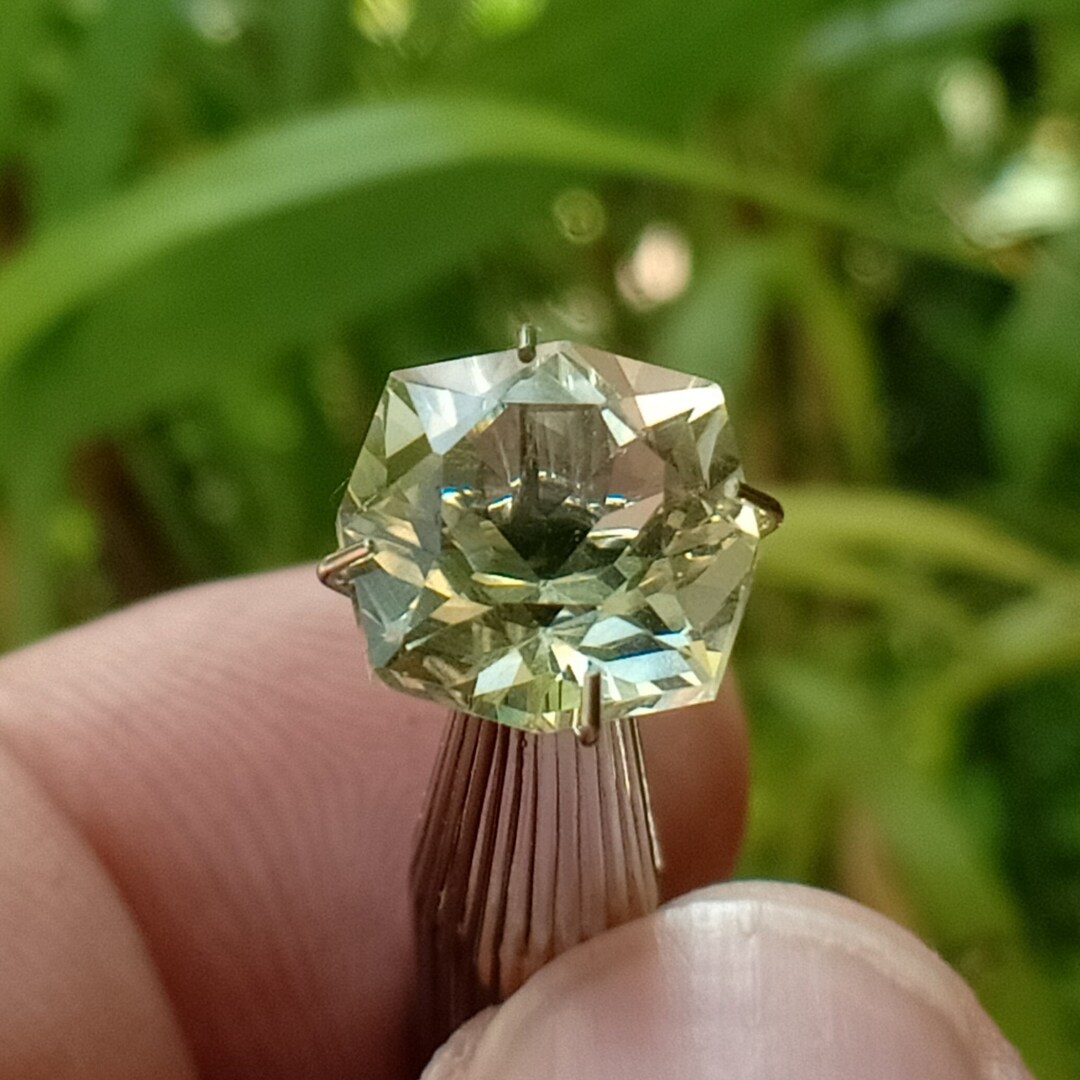 3 Carat Orthoclase. Rare Gemstone. Natural. Facet. 9.45x9.43x6.65 Mm ...