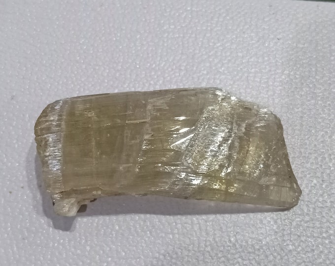 69.12 Crt Crystal, Turkish Color Change Diaspore. Natural, Geniune ...