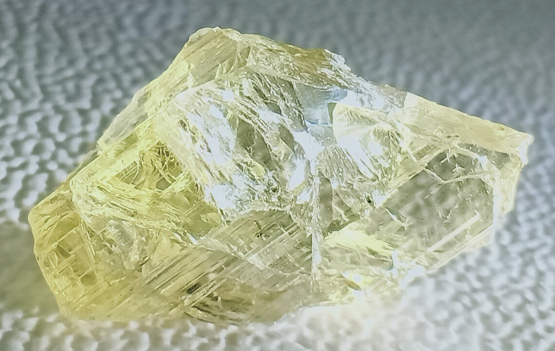 13.19 crt Crystal Turkish Color Change Diaspore. Natural | Etsy