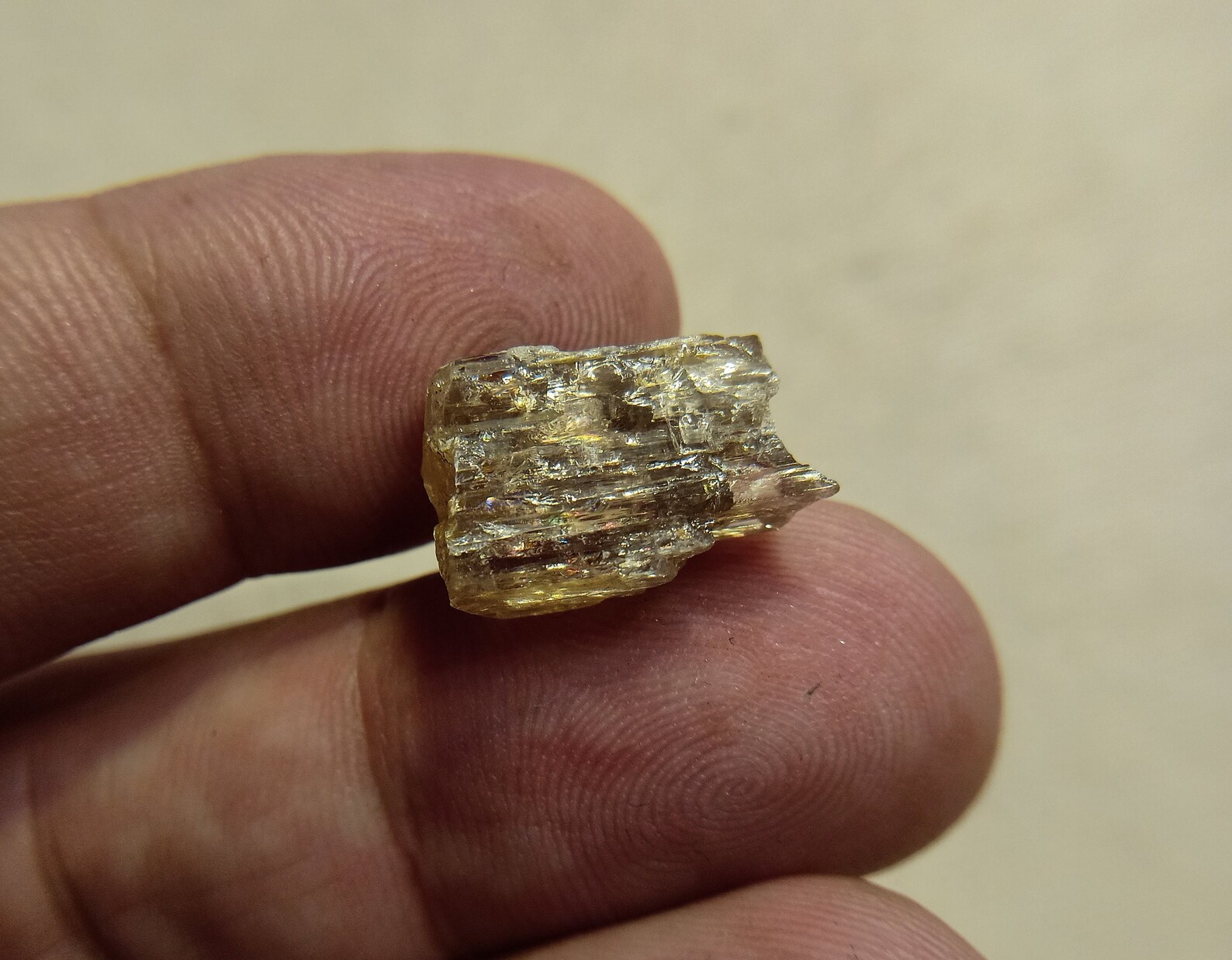 18.3 Crt Crystal Turkish Color Change Diaspore. Natural - Etsy