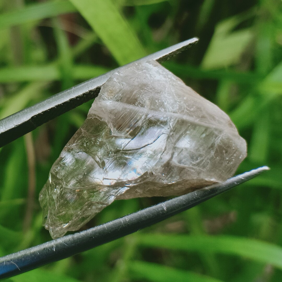 27.52 Crt Crystal, Turkish Color Change Diaspore. Natural, Geniune ...