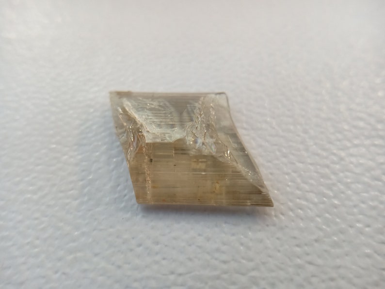 11.98 Crt Crystal Turkish Color Change Diaspore. Natural - Etsy