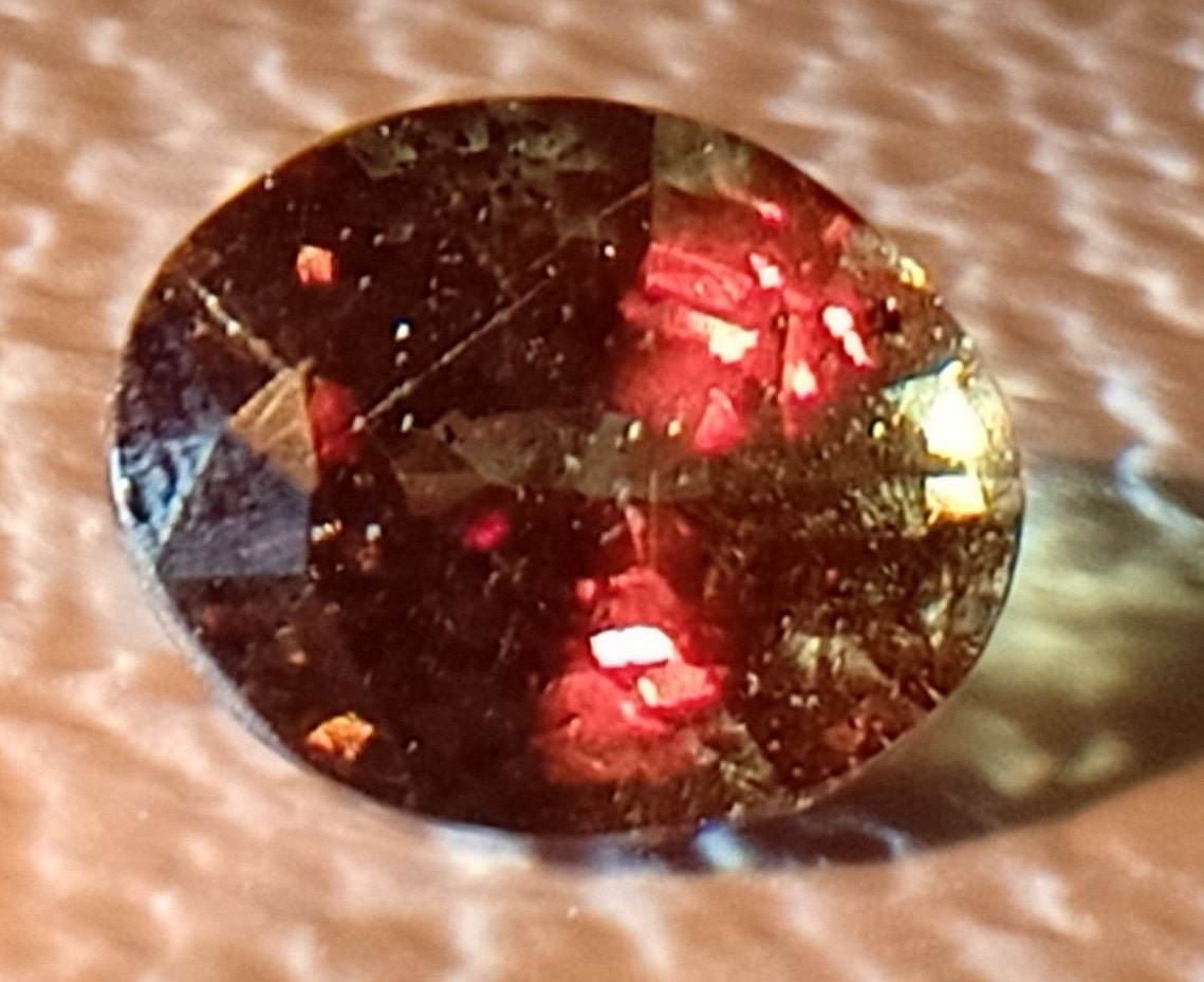 1.06 carat Color Change Pyrope Spessartite Garnet from | Etsy