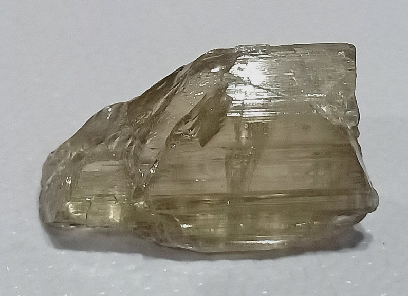 17.47 Crt Crystal Turkish Color Change Diaspore. Natural | Etsy