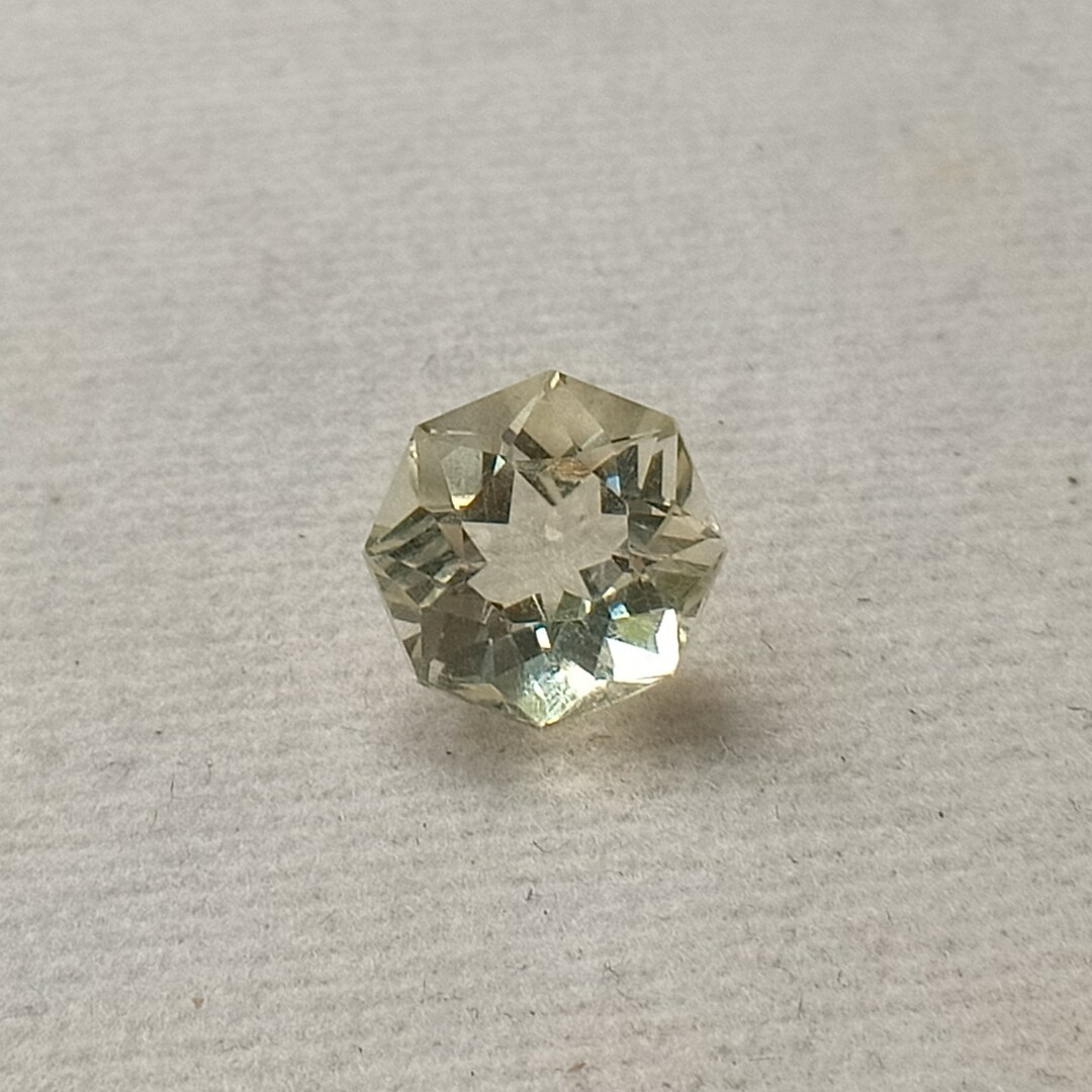 2.13 Carat Orthoclase. Rare Gemstone. Natural. Facet. 8.17x7.97x5.91 Mm ...