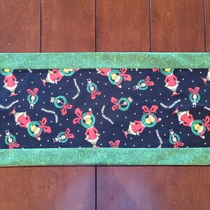 Merry Grinchmas 2024 Grinch Table Runner - Etsy