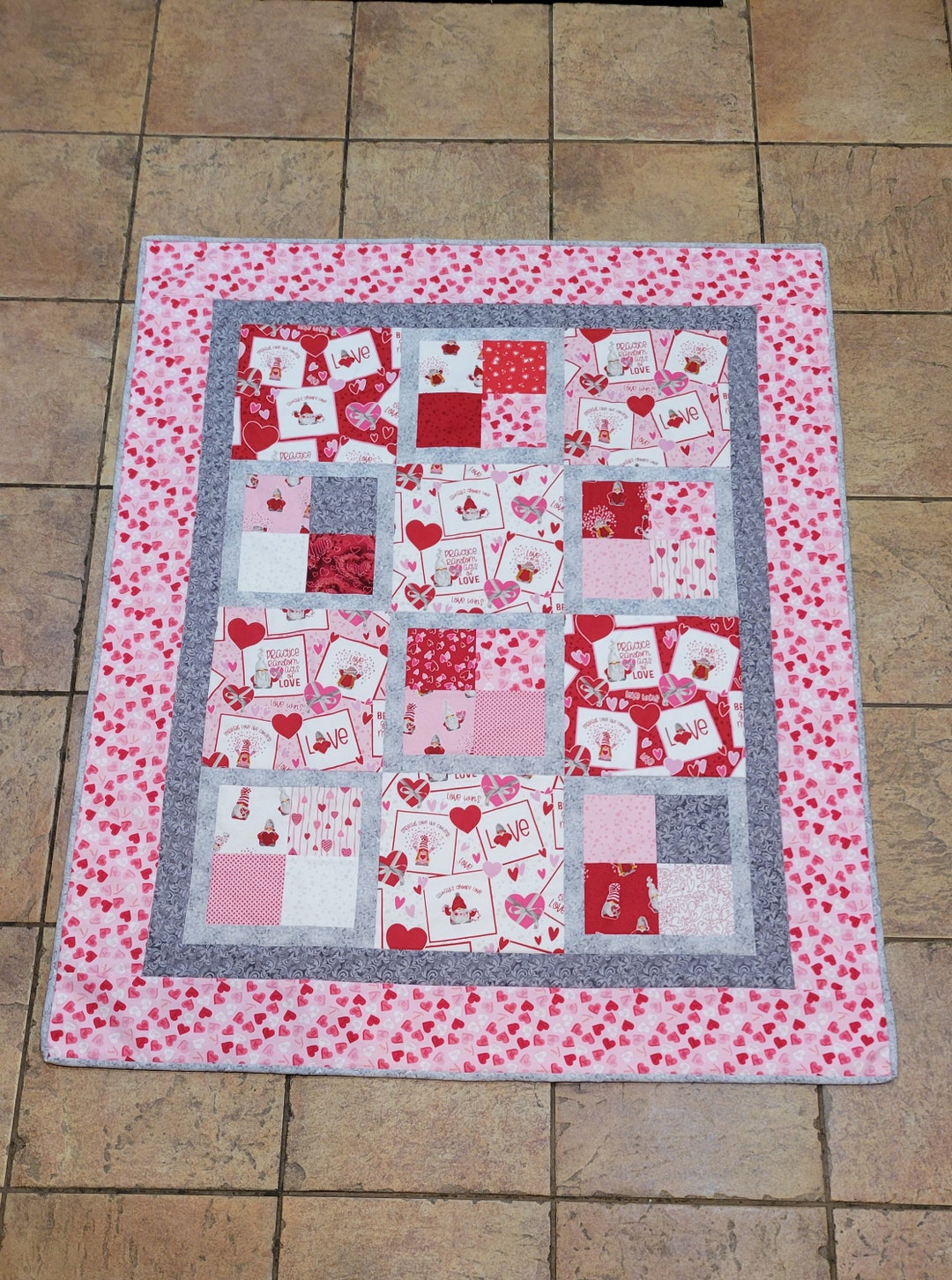 Valentine's Gnomes in Love Lap Quilt - Etsy
