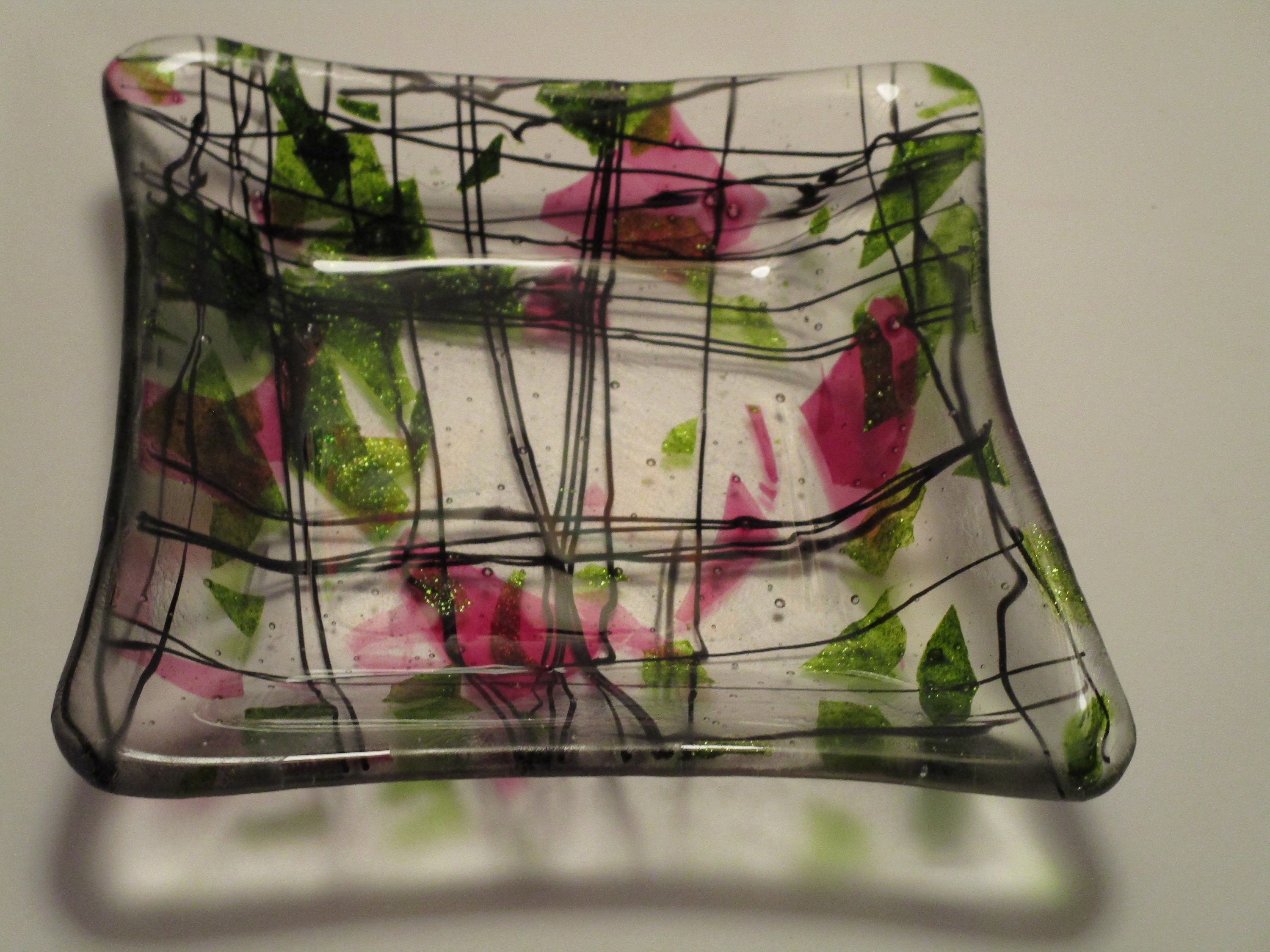 Confetti and Stringer Fused Glass Gently Sloped Dish/Candy Dish/Spoon ...