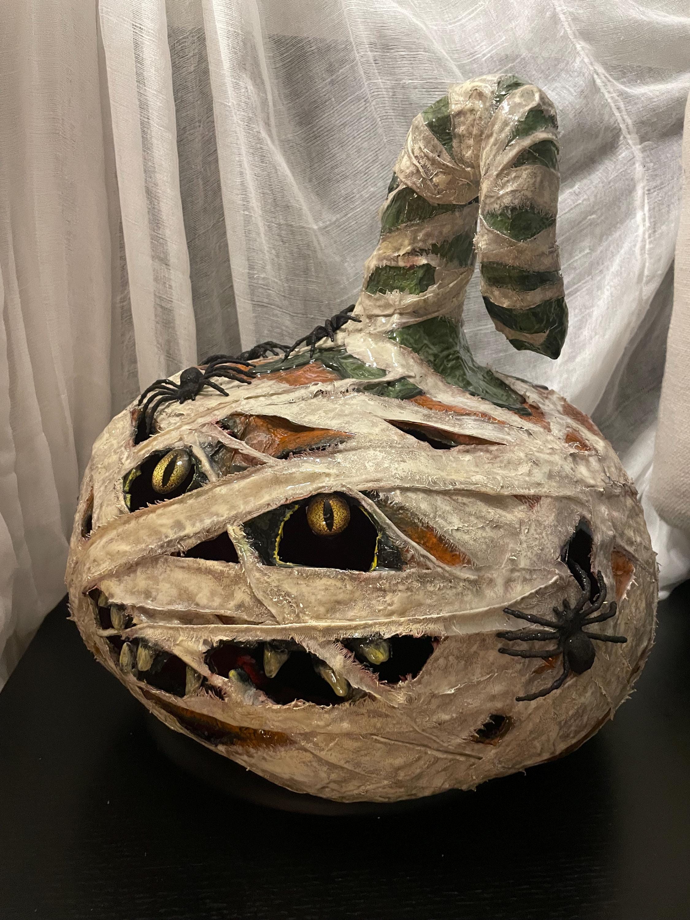 Goofy Pumpkin Mummy With Cat's Eyes and a Toothy Grin - Etsy